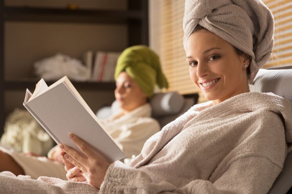 The best books to pack for a spa break | Titanic Spa